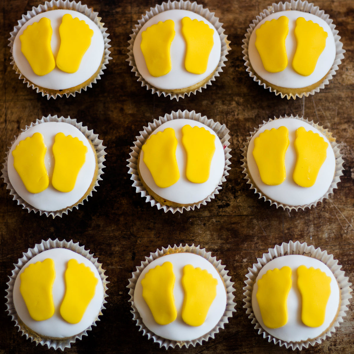 Baby Feet Cupcakes (Box of 6) – Dunns Bakery